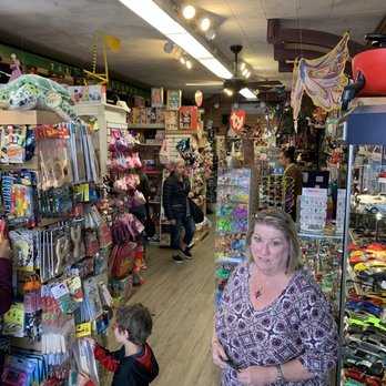 SOLVANG TOYLAND - Updated January 2026 - 23 Photos & 36 Reviews - 1664 ...