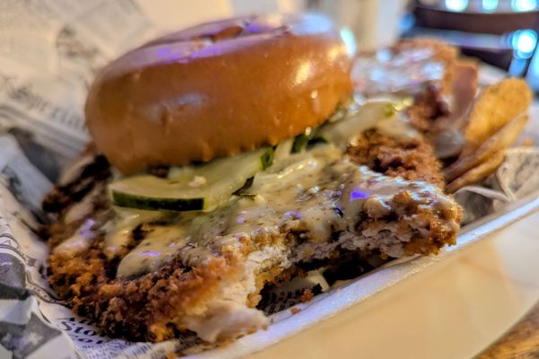 KNICKERBOCKER SALOON - Updated January 2026 - 102 Photos & 61 Real ...