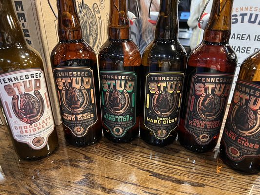 TENNESSEE STUD CIDER - PIGEON FORGE - Updated August 2025 - 35 Photos ...