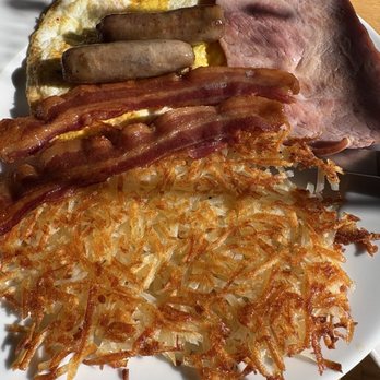 OLD COUNTRY INN - Updated January 2026 - 360 Photos & 419 Reviews ...