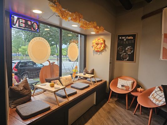 OCTOBER CAFE - 54 Photos & 37 Reviews - 6046 N Avondale Ave, Chicago ...