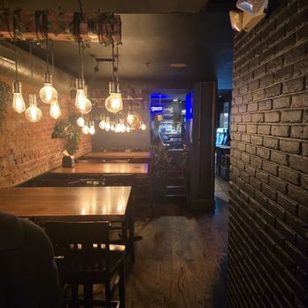 STRANGELOVE’S - Updated January 2026 - 472 Photos & 535 Reviews - 216 S ...