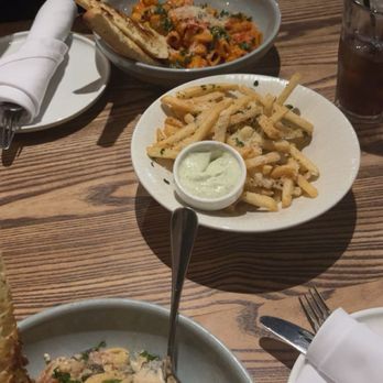 TAPS PUBLIC HOUSE - Updated December 2025 - 98 Photos & 43 Reviews ...