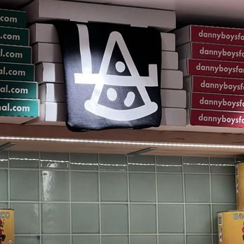 DANNY BOY’S FAMOUS ORIGINAL PIZZERIA - Updated August 2024 - 368 Photos ...