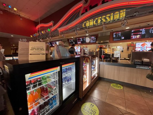 CINEMARK MAJESTIC CINEMAS - Updated July 2025 - 125 Photos & 82 Reviews ...