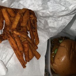 CHAPPS BURGERS - Updated April 2025 - 120 Photos & 153 Reviews - 2045 N ...