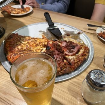 SUGAR RIVER PIZZA - Updated November 2025 - 218 Photos & 328 Reviews ...