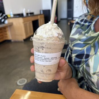 BUZZED BULL CREAMERY - PIGEON FORGE, TN - Updated July 2025 - 161 ...