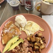 JT COUNTRY KITCHEN - 668 Photos & 668 Reviews - 61768 29 Palms Hwy ...