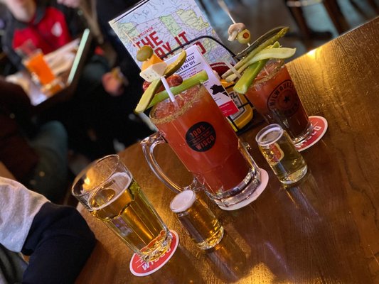 MILWAUKEE BURGER COMPANY - 106 Photos & 142 Reviews - 2200 Stewart Ave ...