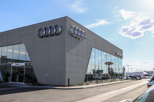 AUDI TUCSON - Updated October 2025 - 41 Photos & 161 Reviews - 4646 E ...