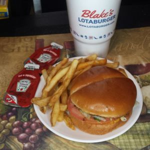 BLAKE’S LOTABURGER - 45 Photos & 137 Reviews - 6550 Paradise Blvd NW ...