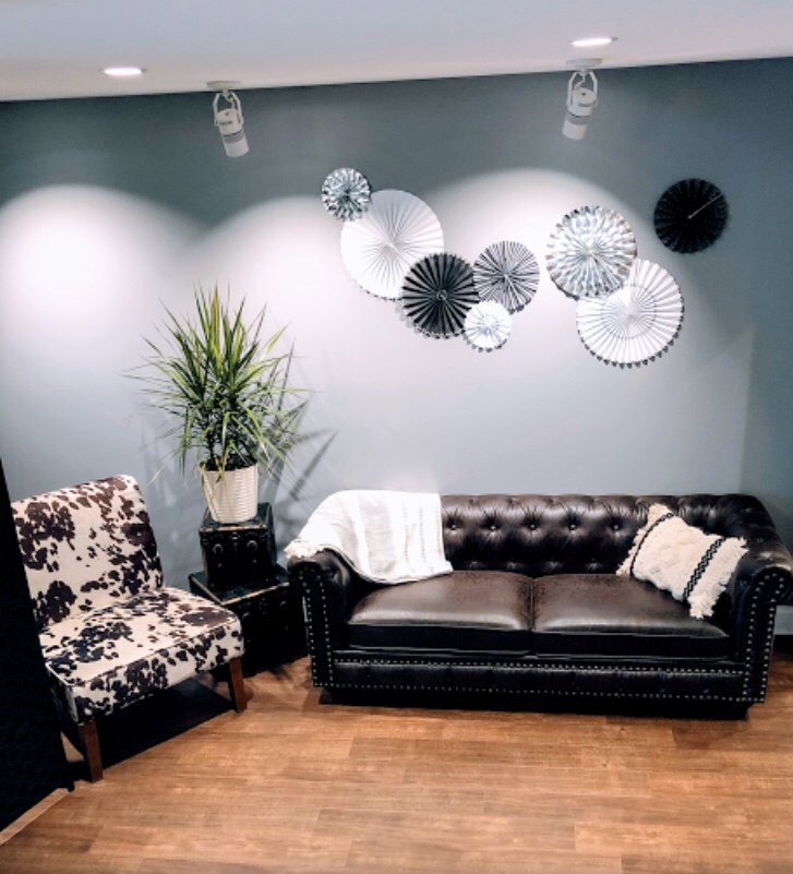 BB DECHEINE FINE MEN’S SALON & BEAUTY - 1152 Main St, Hellertown ...