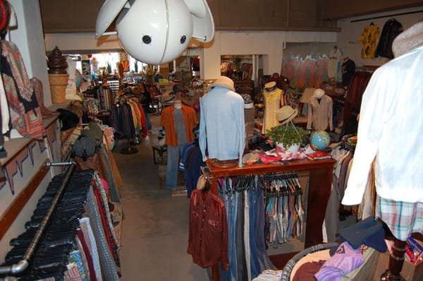 FLYING WORM VINTAGE - Updated April 2025 - 17 Photos & 36 Reviews ...