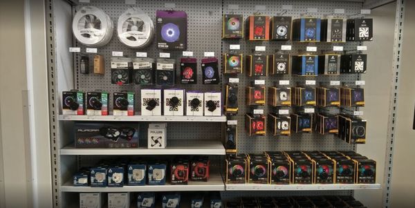 MEMORY EXPRESS COMPUTERS - VANCOUVER - Updated December 2025 - 18 ...