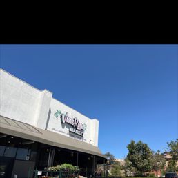 VINE RIPE MARKET - Updated July 2025 - 403 Photos & 603 Reviews - 8191 ...