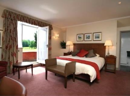 GATTON MANOR GOLF & COUNTRY CLUB - Standon Lane Ockley, Dorking, Surrey ...