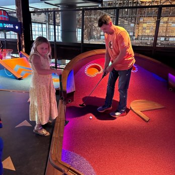 PUTTSHACK - ST. LOUIS - Updated November 2024 - 357 Photos & 133 ...