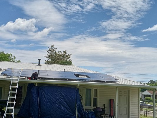 TOP TIER SOLAR SOLUTIONS - Updated December 2025 - 43 Photos & 41 ...