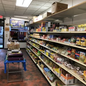 ARAX MARKET - Updated May 2025 - 37 Photos & 118 Reviews - 585 Mount ...