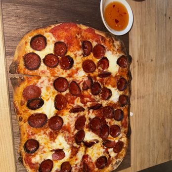 MERCATO ROMAN PIZZA - Updated November 2025 - 16 Photos & 20 Reviews ...