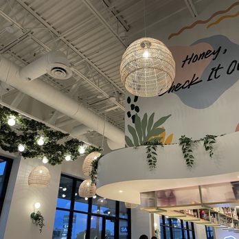 BOX ST. ALL DAY - LA CANTERA HEIGHTS - Updated May 2024 - 147 Photos ...