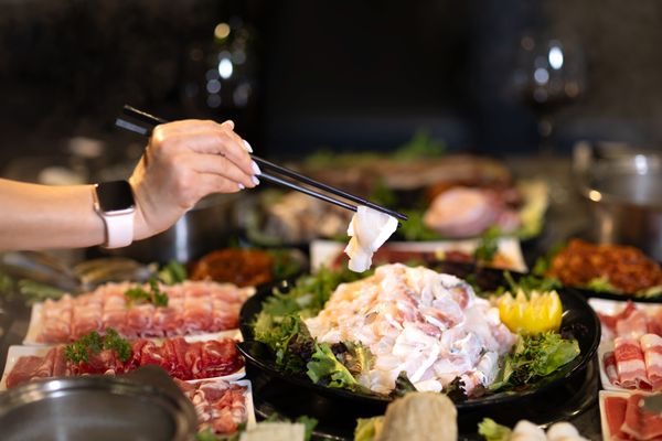 WAREHOUSE BUFFET - Updated January 2026 - 2382 Photos & 761 Reviews ...