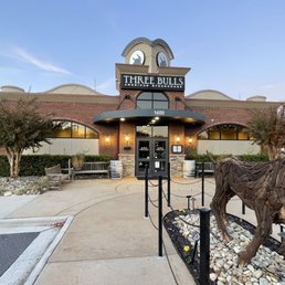 THREE BULLS AMERICAN STEAKHOUSE - Updated October 2025 - 251 Photos ...