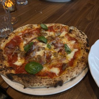 PIZZERIA MORETTI - Updated December 2025 - 99 Photos & 56 Reviews - 328 ...