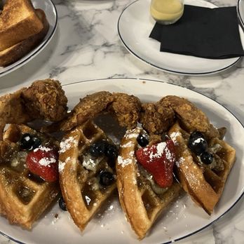 BREAKFAST AT BARNEYS - Updated December 2024 - 2902 Photos & 2009 ...