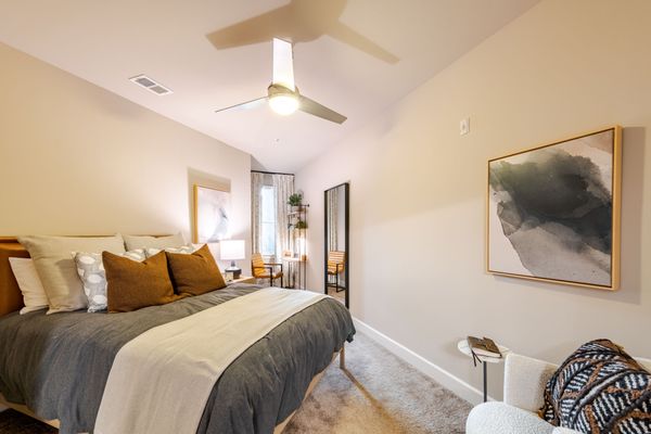 EDISON LOFTS - Updated April 2025 - 31 Photos - 131 E Davie St, Raleigh ...