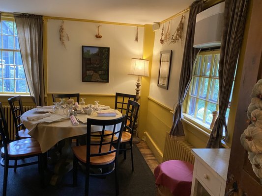 PICKITY PLACE - Updated May 2025 - 562 Photos & 181 Reviews - 248 ...