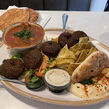 MEDDYS - Updated November 2025 - 149 Photos & 108 Reviews - 4820 E 61st ...