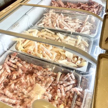 U & ME REVOLVING HOT POT - Updated May 2024 - 907 Photos & 484 Reviews ...