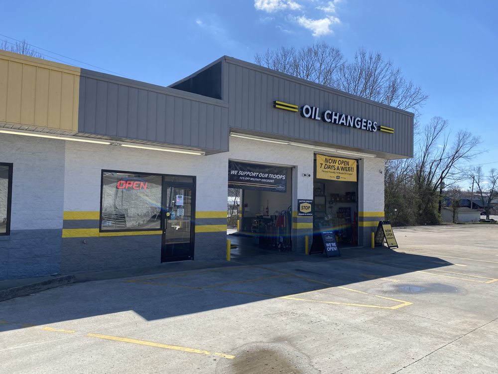 OIL CHANGERS - Updated September 2025 - 608 N Carol Malone Blvd ...