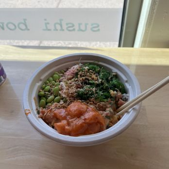 YO POKE - Updated October 2025 - 22 Photos & 40 Reviews - 2047 W Oak St ...