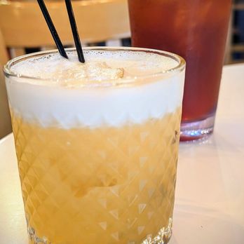 BUBBLY HEN - Updated June 2024 - 70 Photos & 40 Reviews - 7915 Vaughn ...