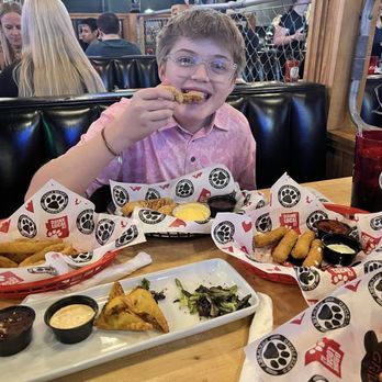 UNCLE BEAR’S GRILL AND TAP - MESA - Updated September 2025 - 196 Photos & 336 Reviews - 9053 E ...