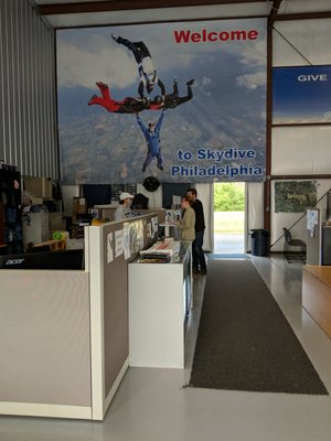 SKYDIVE PHILADELPHIA | 57 Photos & 99 Reviews - 1300 School House Rd ...