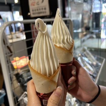 CREMIA - Updated December 2025 - 15 Photos & 14 Reviews - 千駄ヶ谷3-53-17 ...