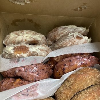 KLASSIC DOUGHNUTS - Updated March 2025 - 237 Photos & 88 Reviews - Chesapeake, Virginia - Food ...