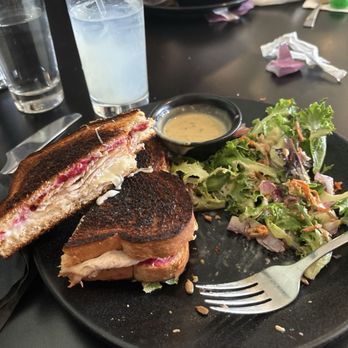 HUMMINGBIRD CAFE - Updated December 2025 - 150 Photos & 278 Reviews ...