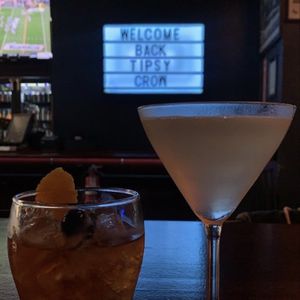 THE TIPSY CROW - 637 Photos & 1347 Reviews - Lounges - 770 5th Ave, San ...