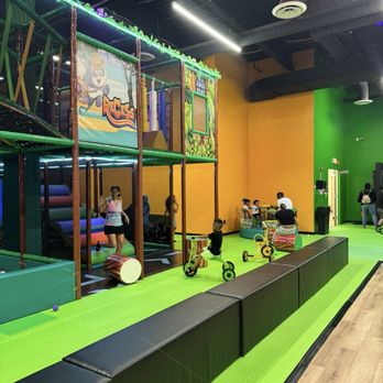 RECESS PLAY CENTERS - Updated October 2025 - 63 Photos & 17 Reviews ...