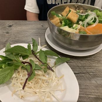 PHO SHACK NOODLES & GRILL - Updated May 2025 - 529 Photos & 502 Reviews ...