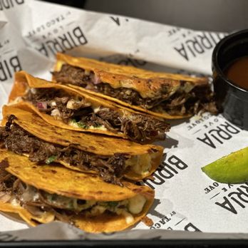 BIRRIA LOVE - Updated April 2024 - 43 Photos & 15 Reviews - 1742 E ...