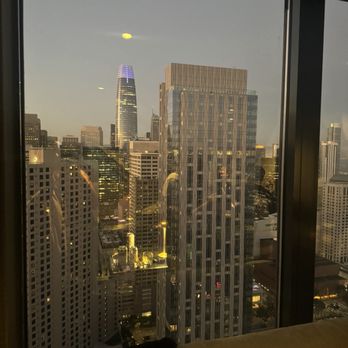 THE VIEW LOUNGE - Updated September 2024 - 3129 Photos & 2003 Reviews ...