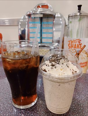 JOHNNY ROCKETS - 157 Photos & 256 Reviews - 600 Pine St, Seattle ...
