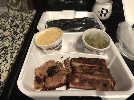 SPRING CREEK BARBEQUE - 42 Photos & 128 Reviews - 660 South Main St ...