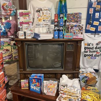 GENERAL STORE OF MINNETONKA - Updated January 2026 - 100 Photos & 65 ...